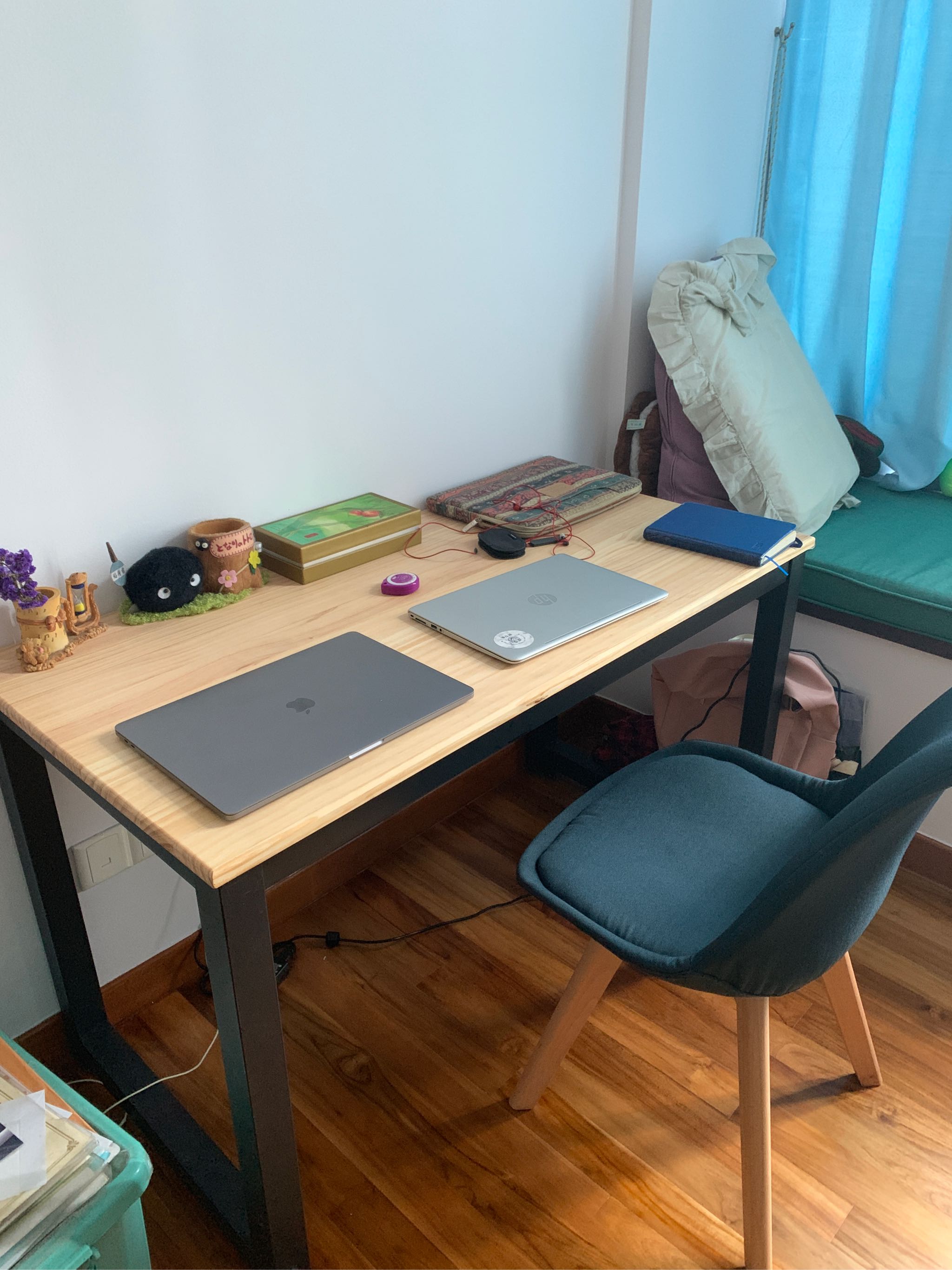 Solid Wood Study Table - MYSEAT.sg | MadeInSG & FREE Delivery