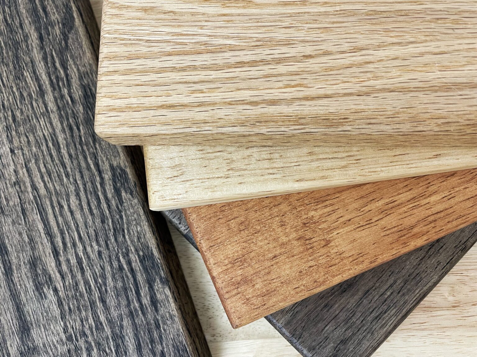 What Does Solid Wood Really Mean? - Myseat.sg